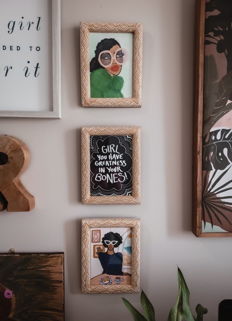 How To Create The Perfect Clutter-Free Gallery Wall | This Bahamian Gyal